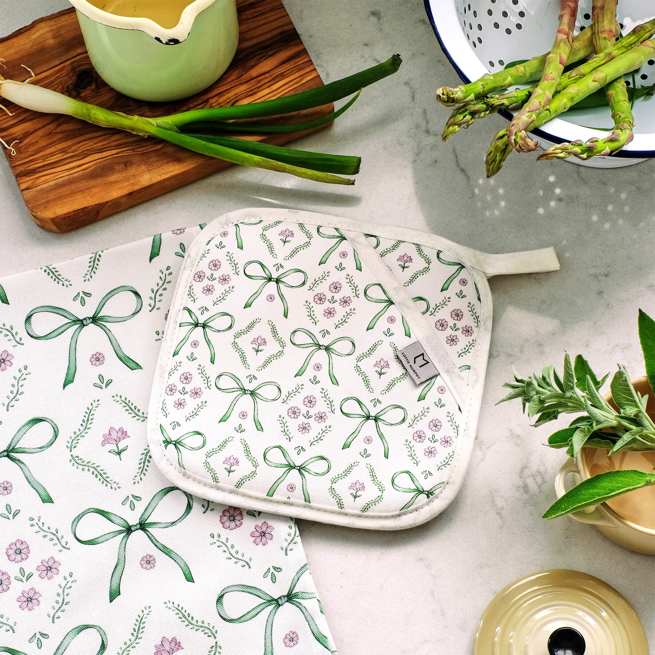 Bow Pot Holder – LOTTIE MURPHY